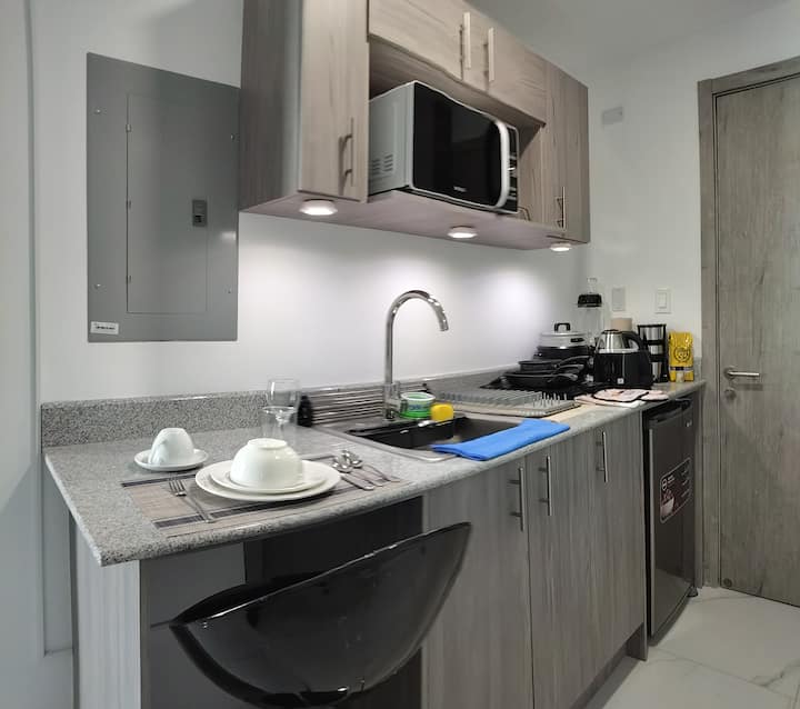 Cozy Apt+ac+pool+tv+kitchen+wifi+gym@panamá - Panama