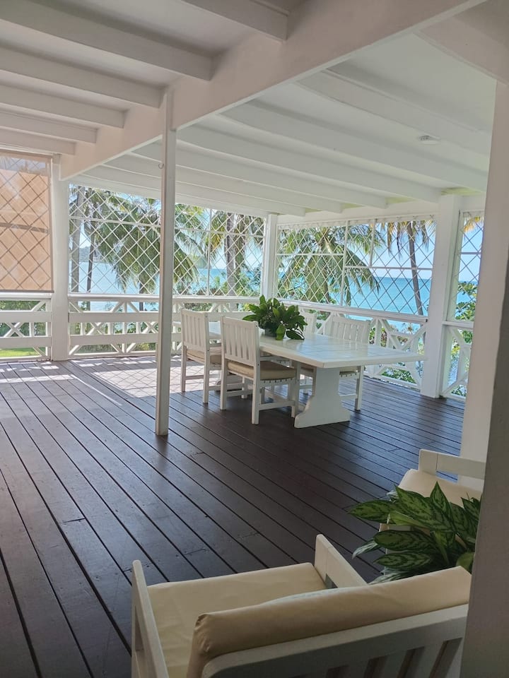 Beachside Bungalow - Saint Lucia