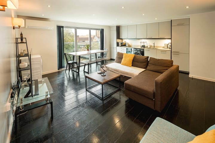 Swiss Cottage Retreat | Sleeps 5 | Regents Park - London