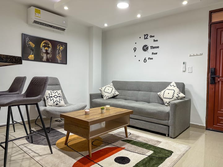 Amplio Apto Con A/c Y Excelente Ubicación En Cali - Cali