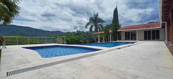 Acogedora Y Tranquila Finca, En San Gil. - San Gil