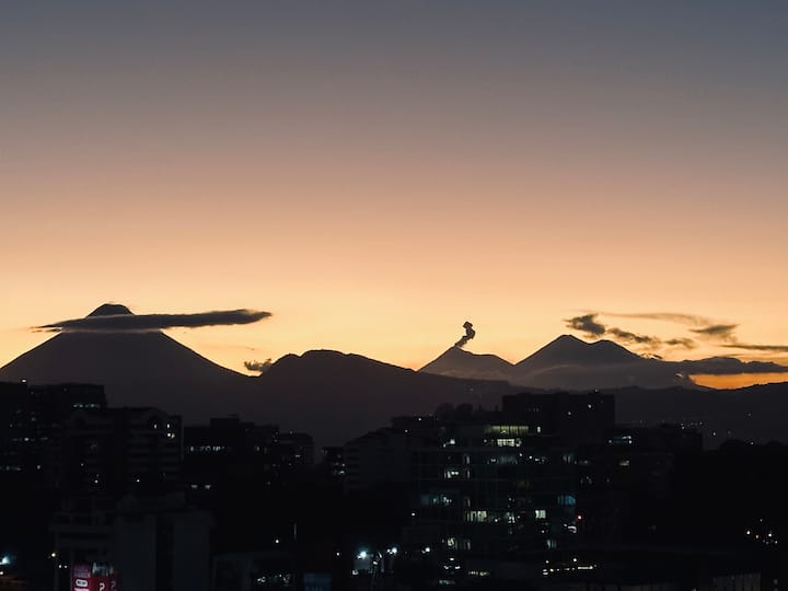 Skyline Of Guatemala City With Active Volcanos - Guatemala