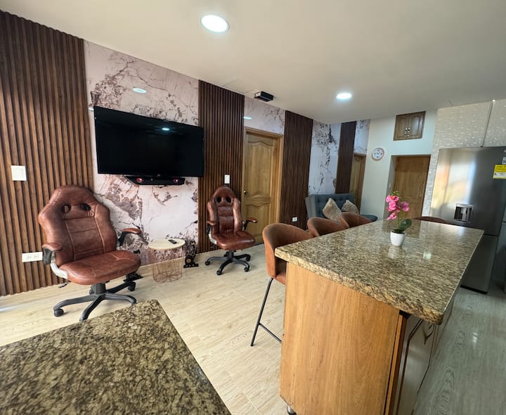 Moderno Apto Con Aire Acondicionado Cerca Al Metro - Medellín