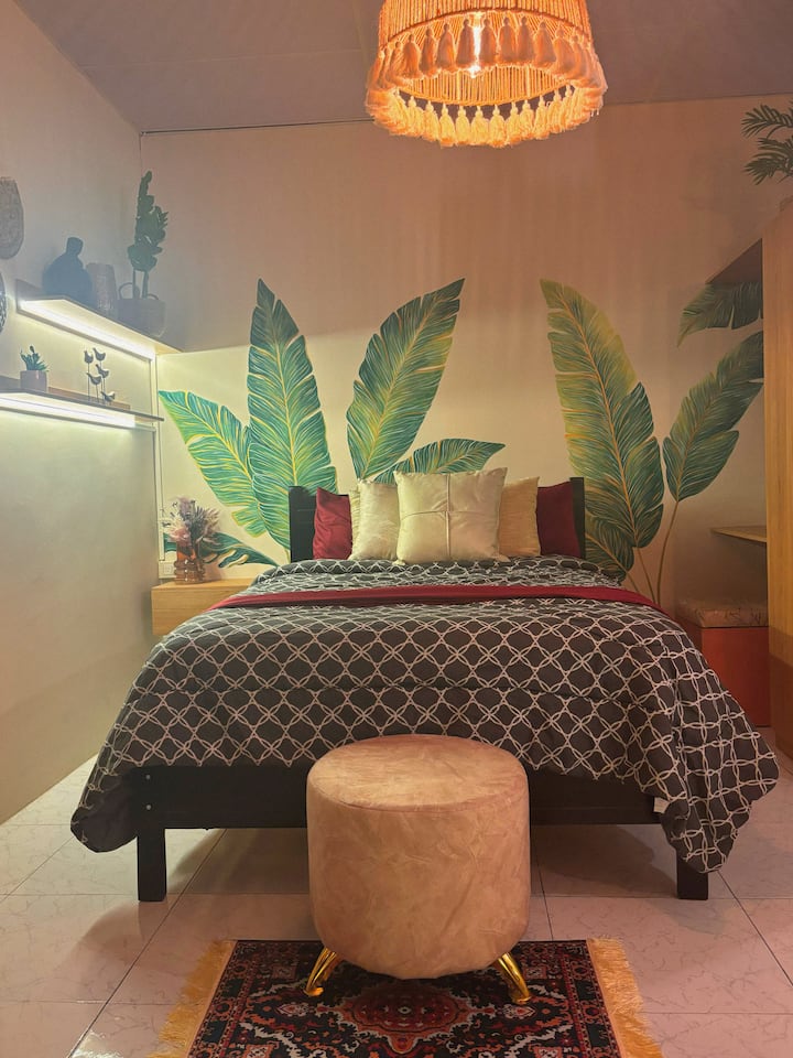 Estadía De La Iguana; Cdla. Universitaria -