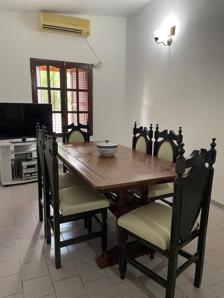 Hermosa Casa En Cdad. De Santiago Del Estero - Provincia de Santiago del Estero