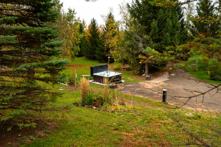 4 Bedrooms Windmills View Country Home - Shelburne