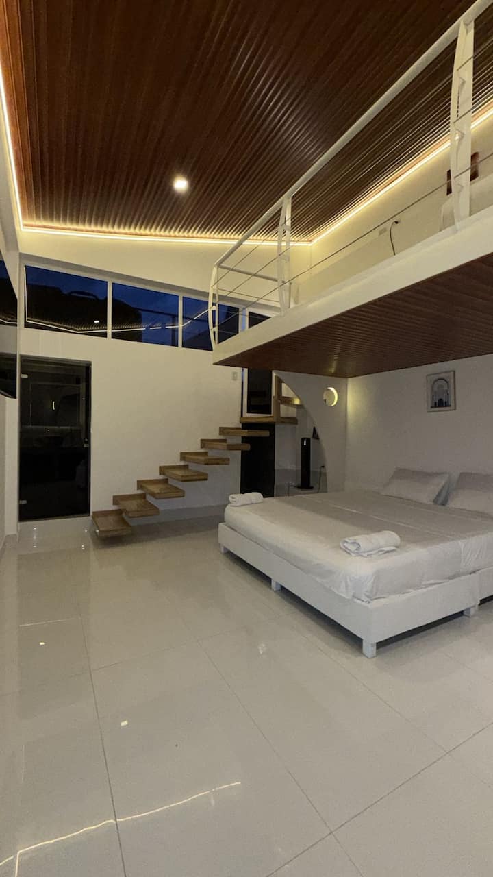 Habitacion De Lujo Familiar - La Mesa