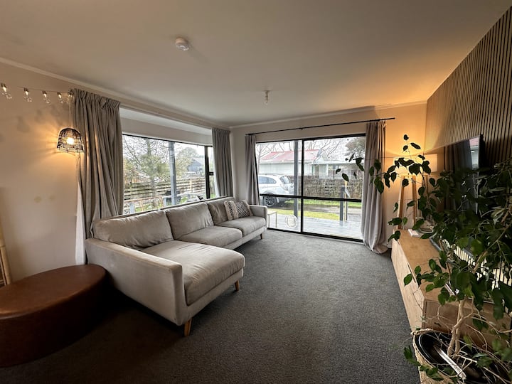 Cosy Family Home Taupō - Taupo