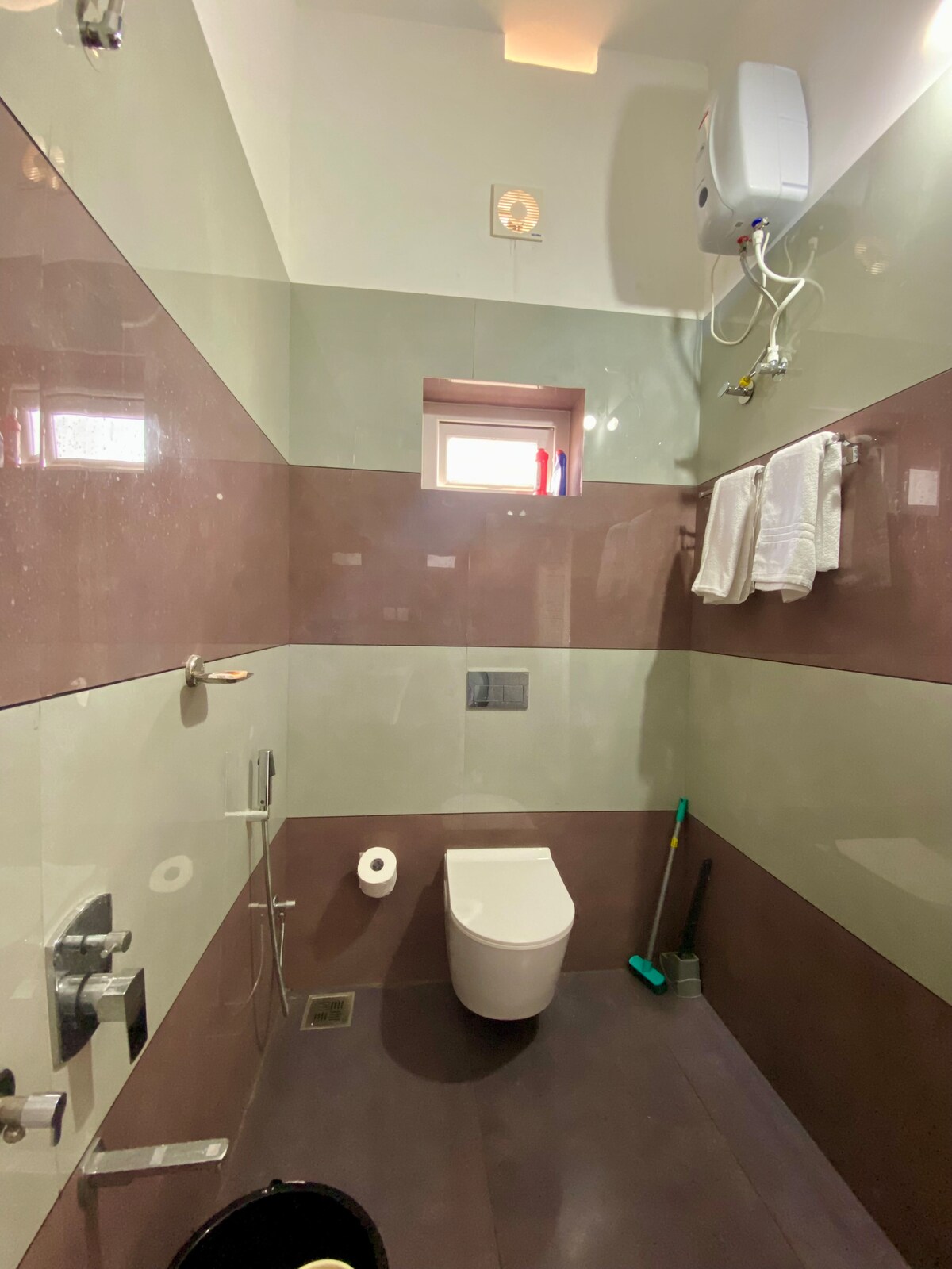 Alojamiento con vista al parque Vpra, cerca de Madayikavu, Kannur ...