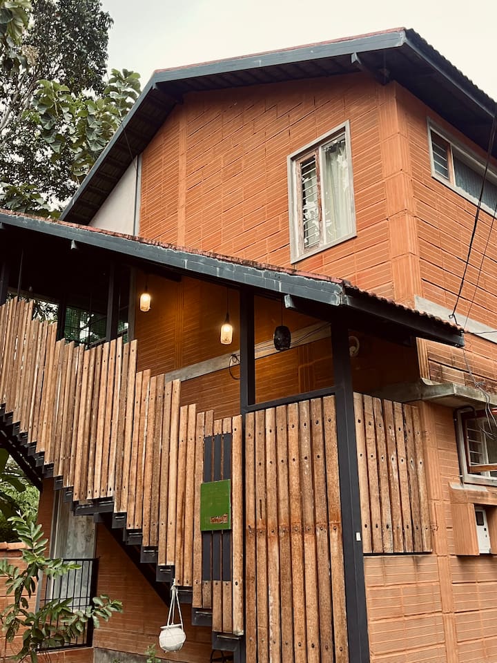 Athena By Livnstay - Thiruvananthapuram