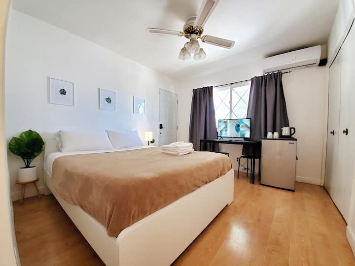 Cozy Private Room And Bath, 12 Miles To Disney - Rowland Heights, CA