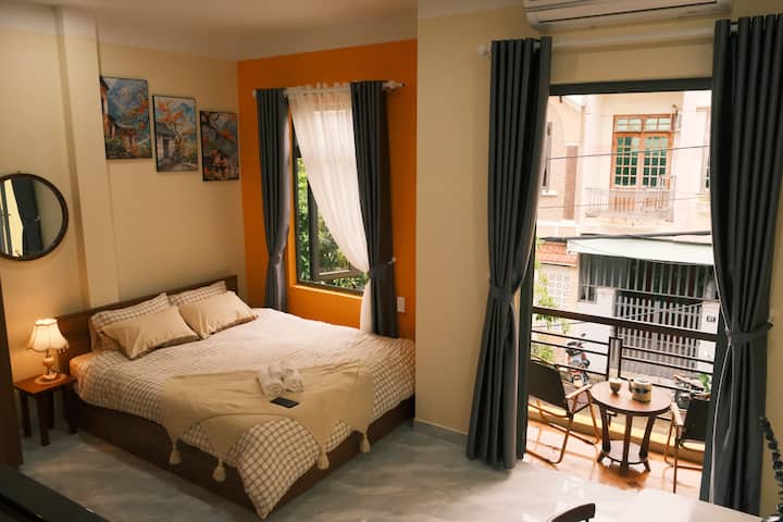 Sunny & Peaceful Studio – 5 Min To My Khe Beach - Da Nang