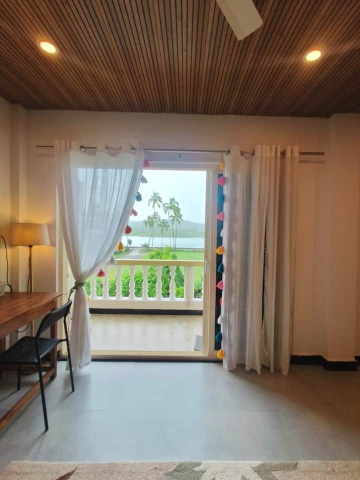Spacious Vibrant 1bhk | River View, Siolim Goa - India