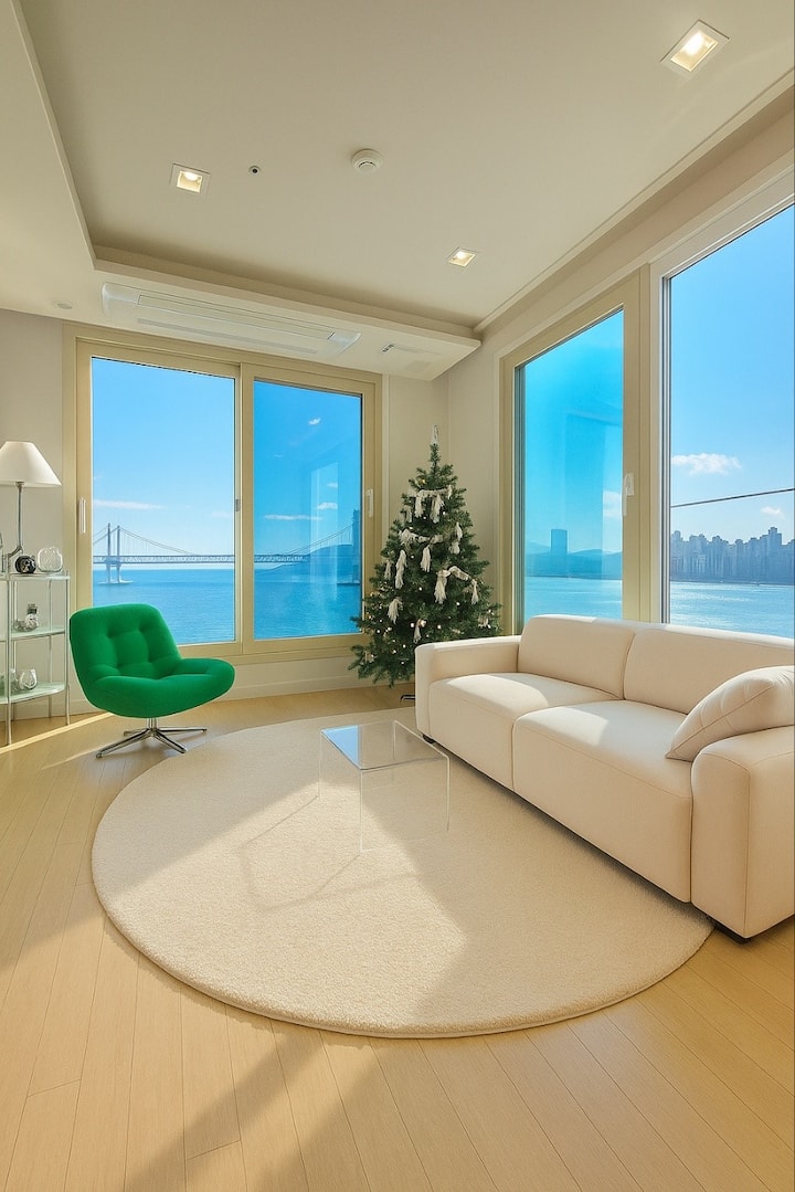 [오픈이벤트]#압도적광안대교뷰#파노라마오션뷰#일출일몰맛집#해변1열#5성호텔급#밀락더마켓 - Busan