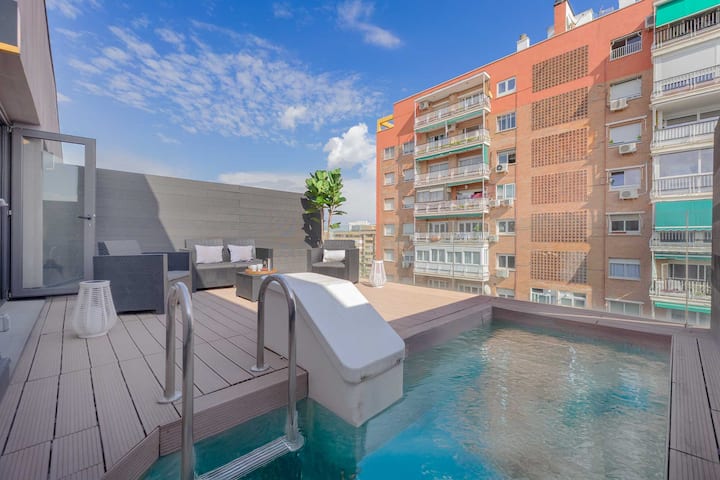 Tríplex De Lujo Con Piscina Y Sauna En Chamberí - Madrid