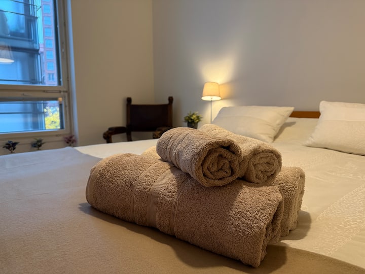 Stylish City Apartment On Iconic Boulevard - 헬싱키