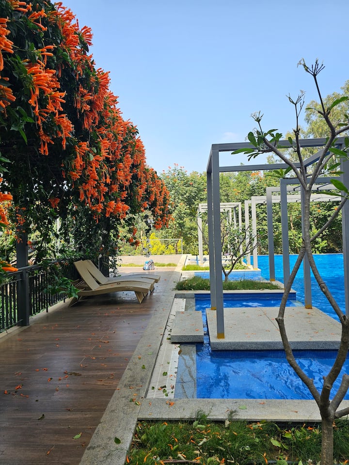 New Premium Ultra Furnished Studio Apartment - Kempegowda Airport Bengaluru (BLR)