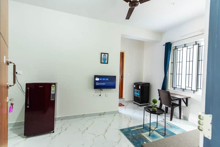 1bhk 1.5km From Hosa Road Metro With Lift 305 - Bengaluru