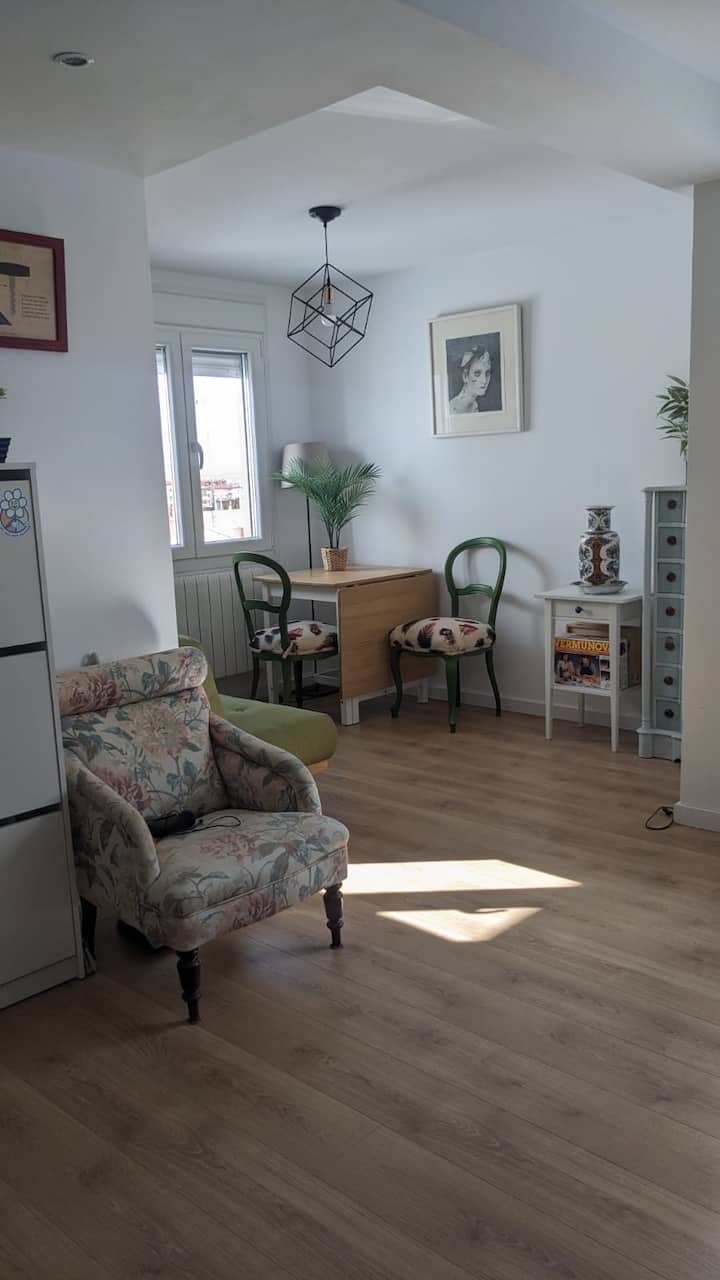Pequeño Apartamento En Zaragoza - Zaragoza