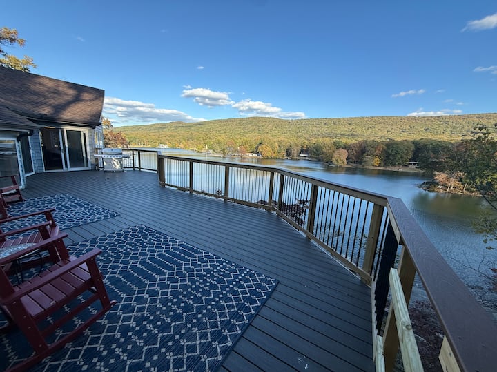 Lux Lakefront King Suites W/dock, Hottub, Kayaks - Harpers Ferry, WV