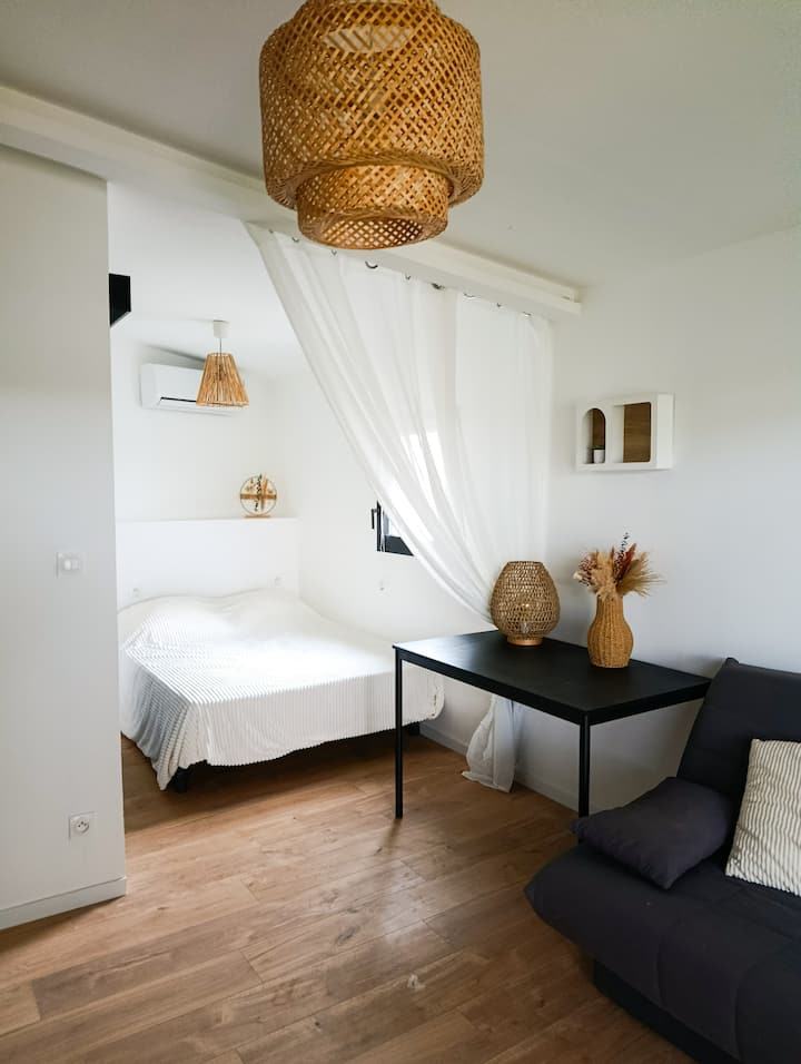 Charmant Studio Neuf - Pont du Gard