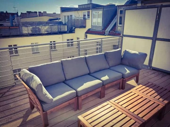 Modern 4br Apartment W/ Terrace In Prenzlauer Berg - Berlin