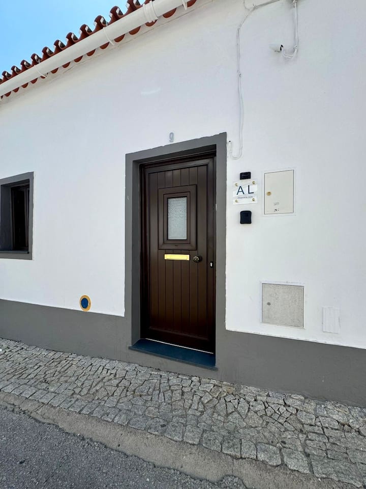 Akonxego&c.ia
O Seu Alojamento Em Mourão - Granja