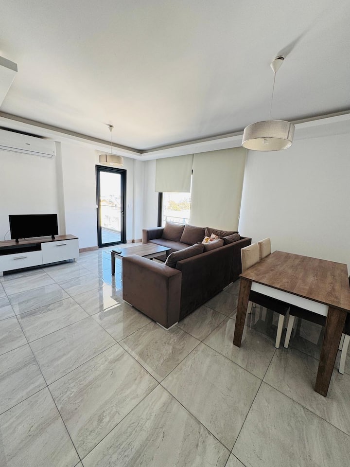 Girne Merkez 2+1 Casinolara Yürüme Mesafesi - Girne