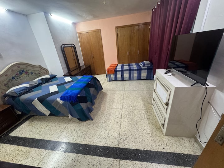 Apartamento Cómodo En Una Zona Muy Céntrica - Caracas