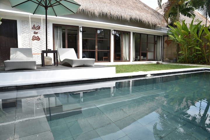 Casa Veluna - Seminyak - Kuta