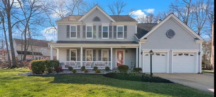 Fully Furnished, Freshly Remodeled Home In Waldorf - Accokeek, MD