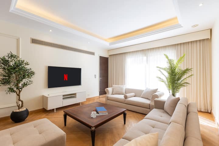 Huge 5br Zamalek Duplex • 11 Beds • Central Area - Cairo