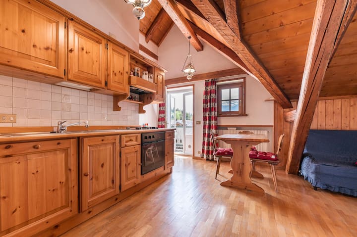 Ca' Alpini: Mountain View And Private Parking - Cortina d'Ampezzo