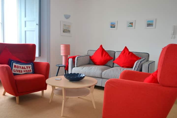 1. Stylish Seaside Escape In The Heart Of Shaldon - Newton Abbot