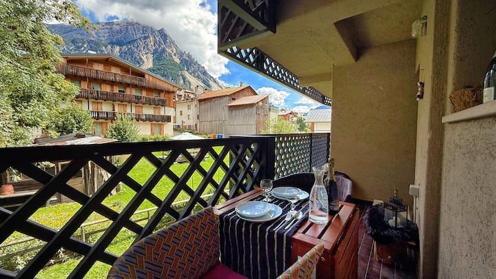 Exclusive Dolomites Escape•central, View & Garage - Cortina d'Ampezzo
