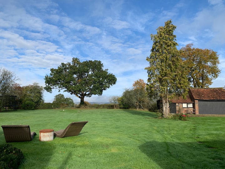 Cottage Within Country Estate Near Gatwick - Redhill