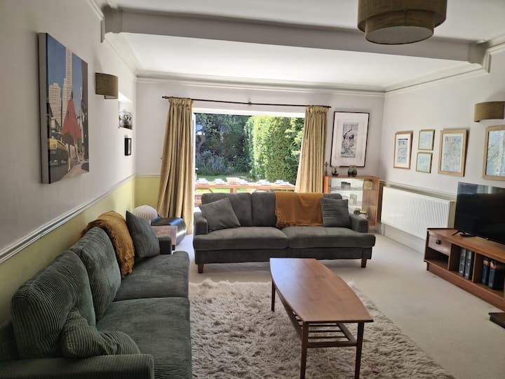 Sheringham Lodge: 6 Bed/5 Bath, Close Town & Beach - Norfolk