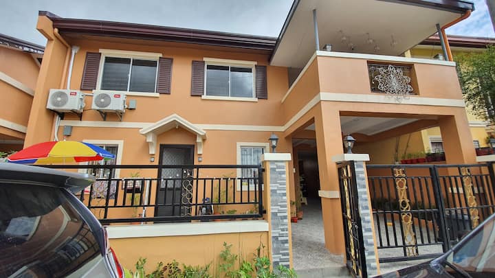 Homey Getaway W/ Hot Meals And A Warm Atmosphere. - Tanza