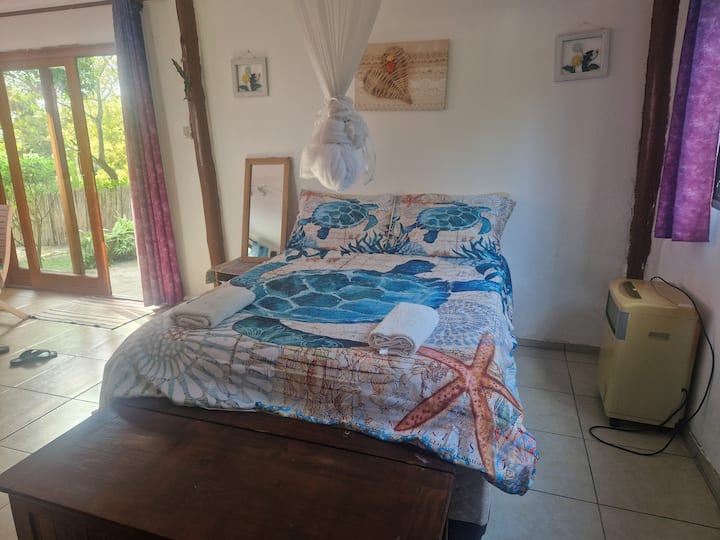 Relax In Complete Peace At Sunset Lagoon Lodges. - Mozambique