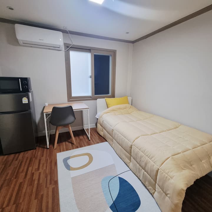 남포동•자갈치/1인실/안녕스테이/깔끔한 풀옵션 쉐어하우스 - Busan