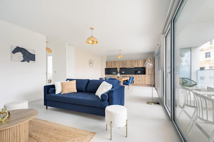 Grand Appartement Moderne Et Lumineux - Bordéus