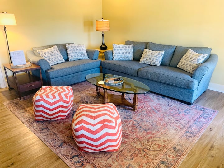 Cozy Abilene Retreat -Extra Spacious- Sleeps 6 - Abilene, TX