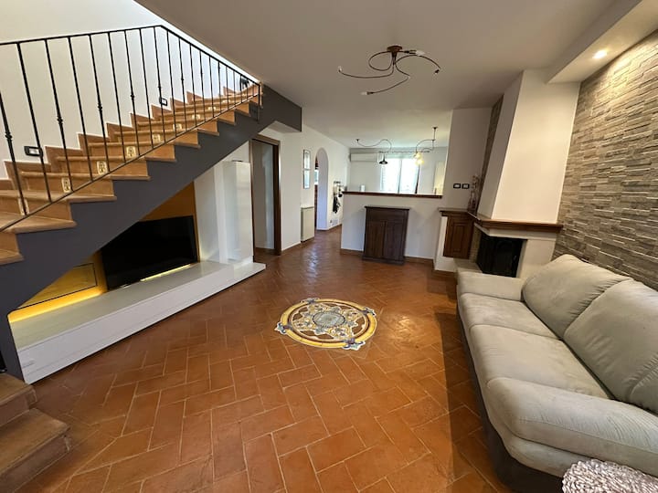 Detached House With Garden In Castiglione Del Lago - Castiglione del Lago