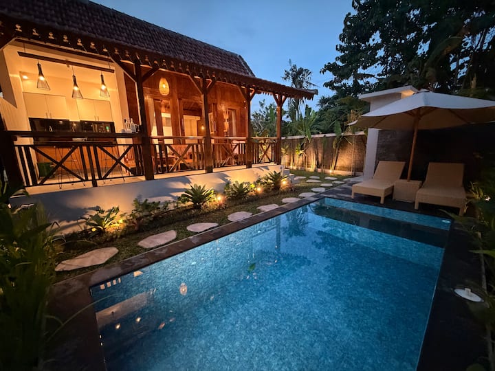 Limasan House Enjoy A Unique Stay At Canggu - Bali