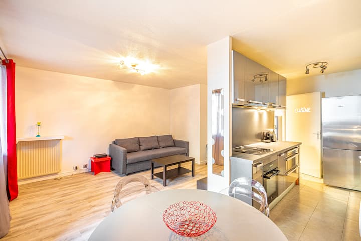 Beau T2 Avec Bureau & Balcon – Proche Tram - Le Plessis-Robinson