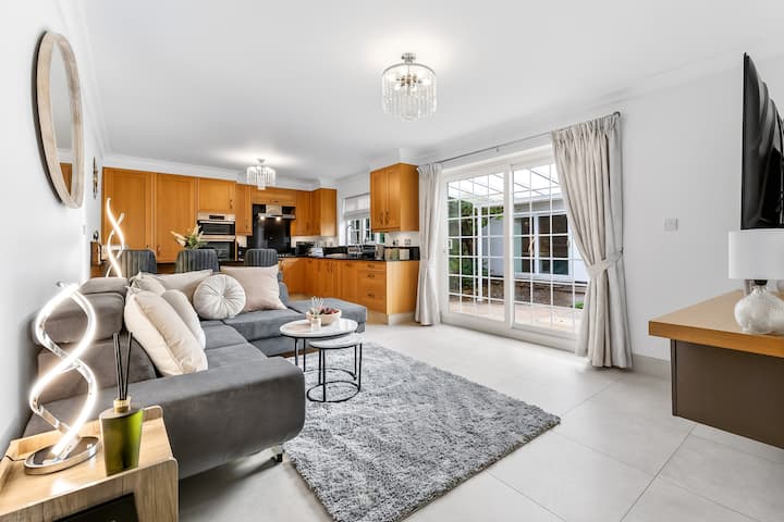 The Ridge Residence - Luxury 4 Bed Near Hp Studios - Hertfordshire