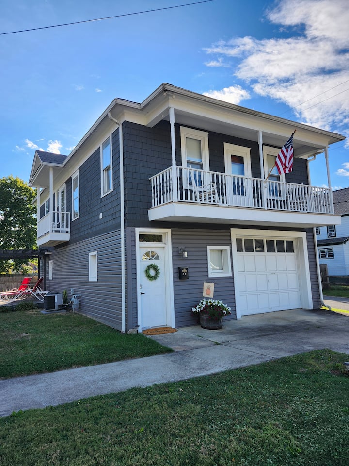 Allegheny Loft - Elkins, WV