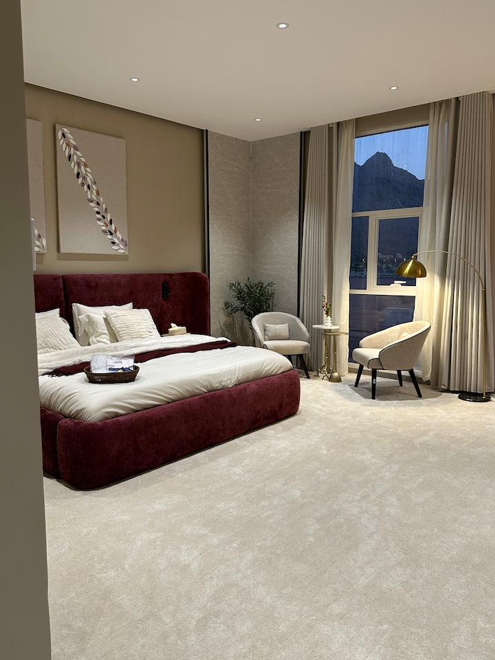 استديو فندقي عصري بدخول ذاتي وإطلالة على جبال عقدة - Saudi Arabia