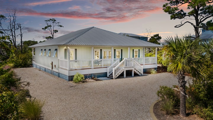 Lovely Day - Walk To Beach, Private Pool, 1 Level - Cape San Blas, FL