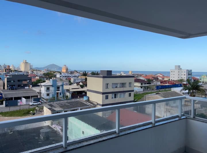 Apartamento Com Vista Pro Mar – 200m Da Praia! - Navegantes